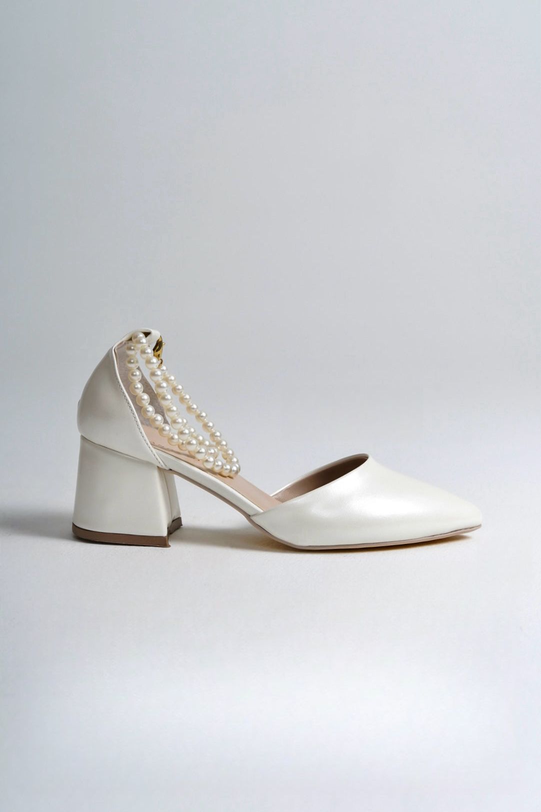 Viola | Ivory Mid Heels with Pearls – Eleanor Louise